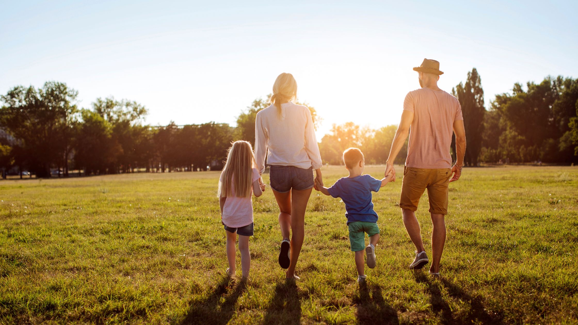Your Guide to a Family Gap Year Traveling Abroad — Lambus