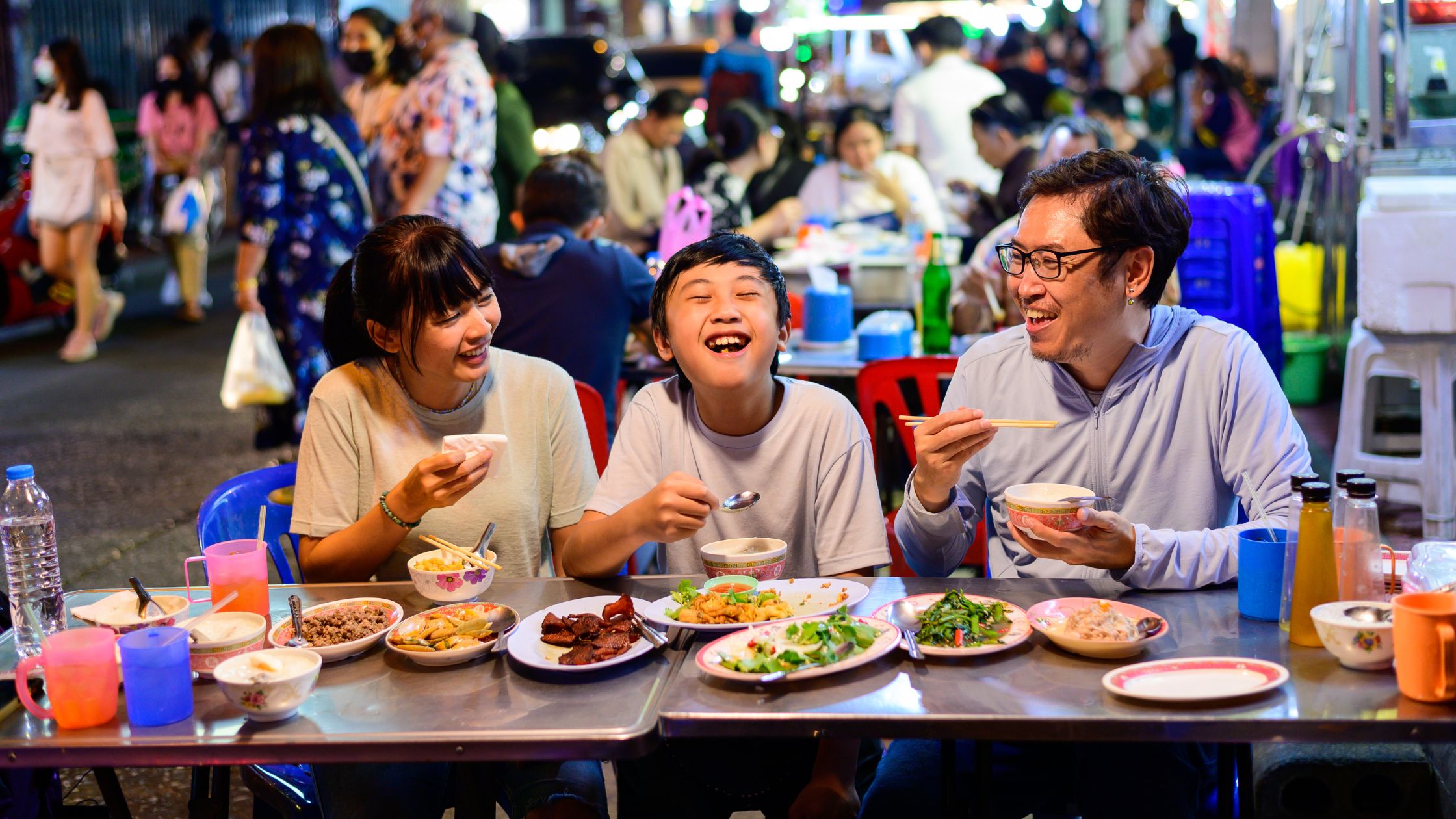 Savoring Street Food Safely: Your Guide to Guilt-Free Gastronomic ...