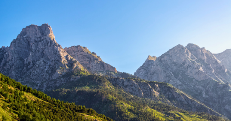 Hidden Hiking Gems: Exploring Lesser-Known Trails Around the World — Lambus